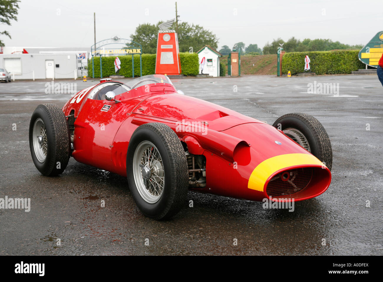 Classic Formula 1 Racing Cars Stockfotos und -bilder Kaufen - Alamy