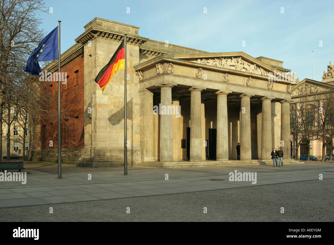 Die neue wache von karl friedrich schinkel -Fotos und -Bildmaterial in ...
