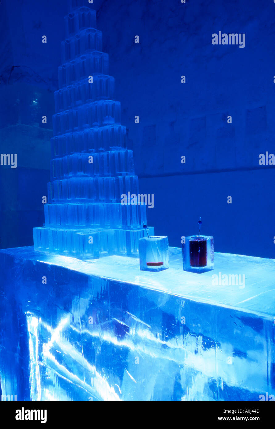 The absolut ice bar -Fotos und -Bildmaterial in hoher Auflösung – Alamy