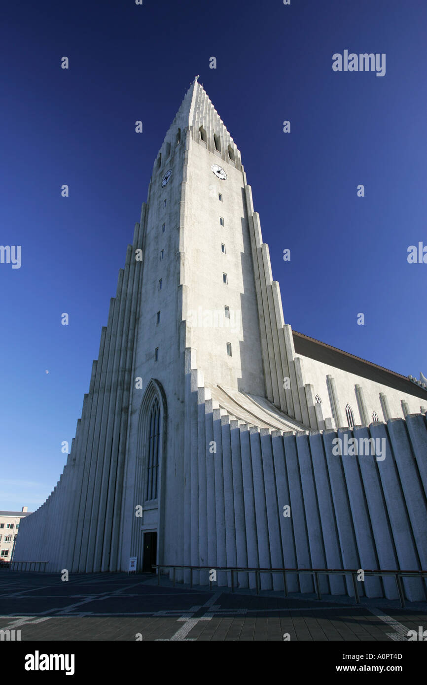 Hallgrim kirche reykjavik -Fotos und -Bildmaterial in hoher Auflösung ...