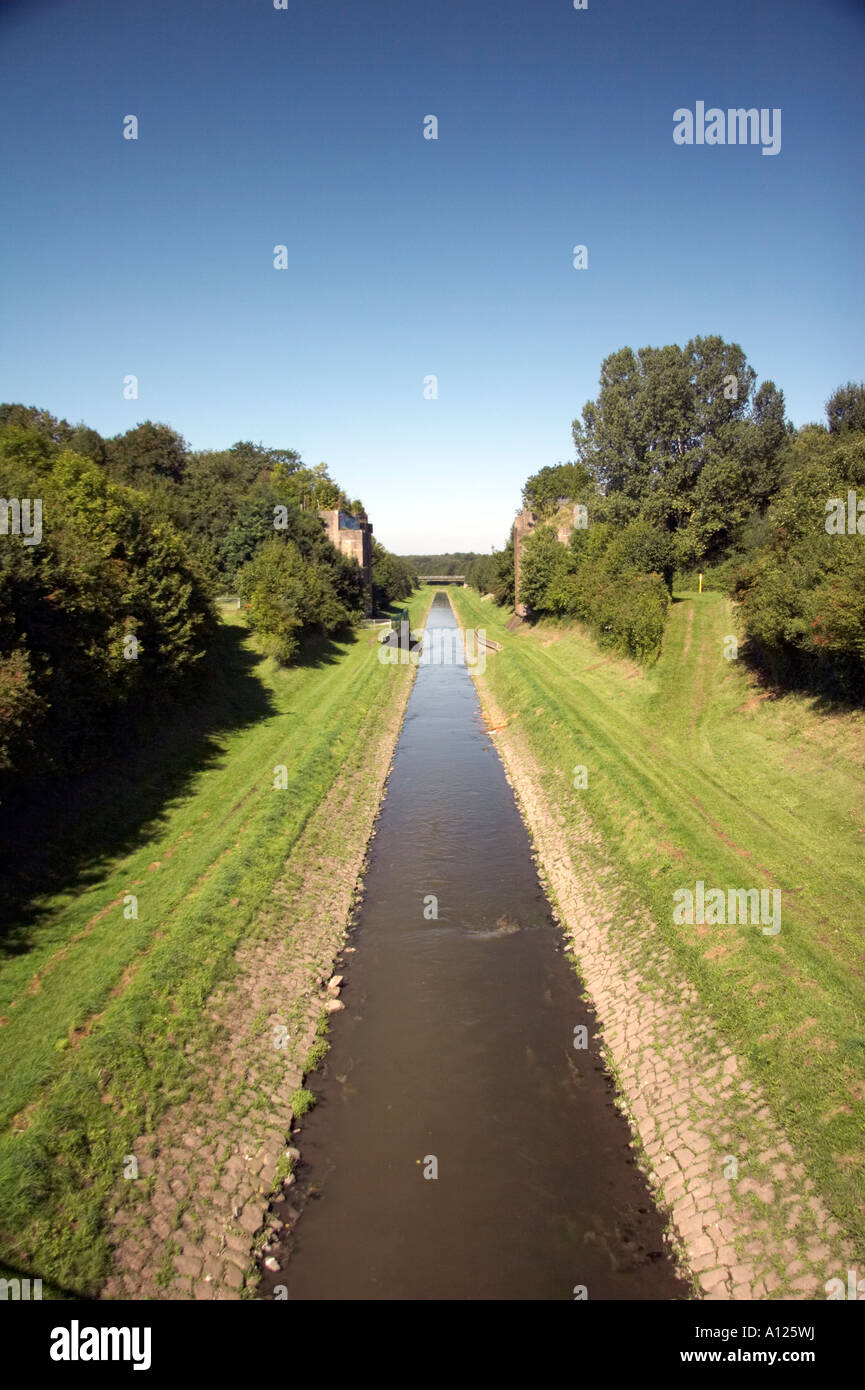 Fluss emscher -Fotos und -Bildmaterial in hoher Auflösung – Alamy