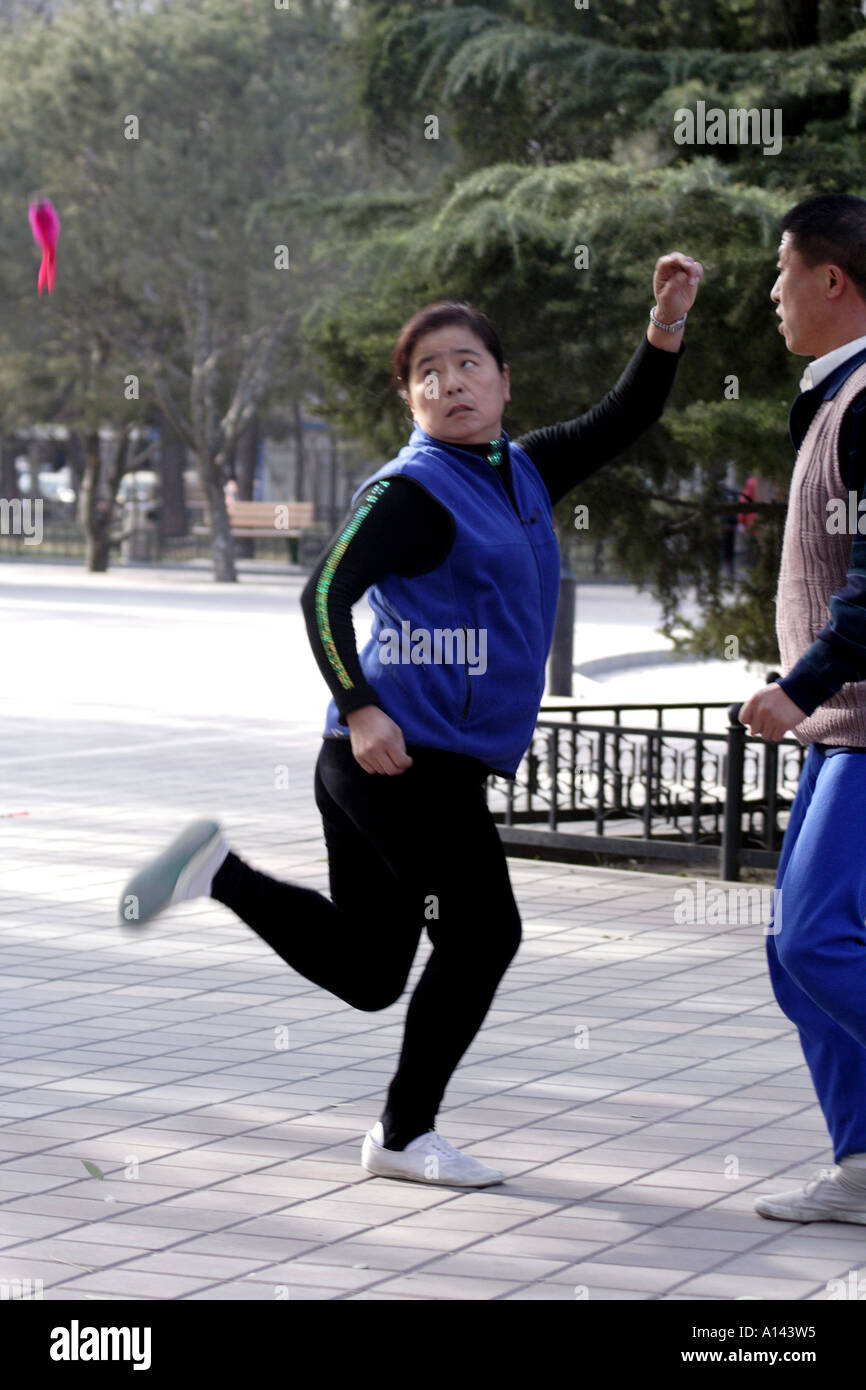 Chinese hacky sack -Fotos und -Bildmaterial in hoher Auflösung – Alamy