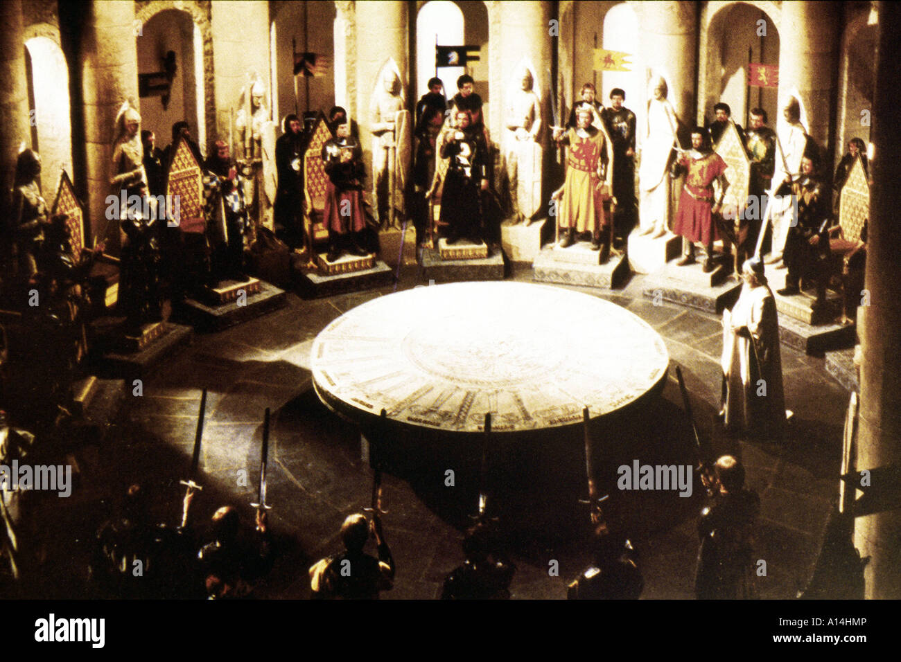 King arthur knights round table -Fotos und -Bildmaterial in hoher Auflösung – Alamy