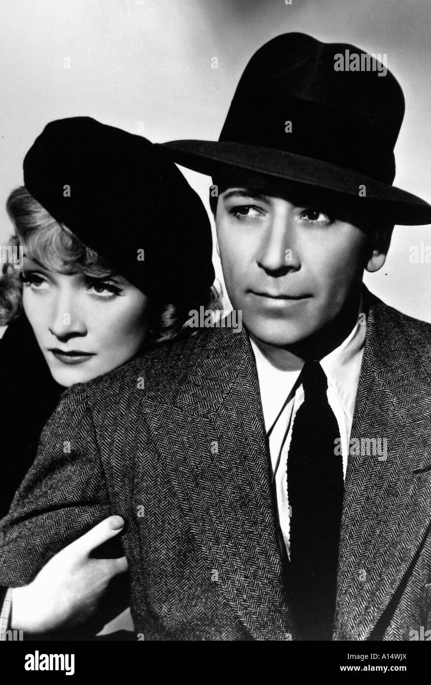 Manpower marlene dietrich -Fotos und -Bildmaterial in hoher Auflösung – Alamy