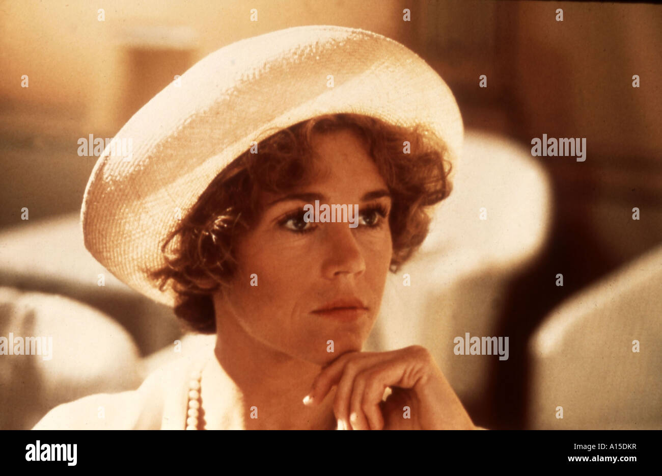 Julia Jahre 1977 Direktor Fred Zinnemann Jane Fonda Stockfotografie - Alamy Julia Jahre 1977 Direktor Fred Zinnemann Jane Fonda Stockfotografie - Alamy