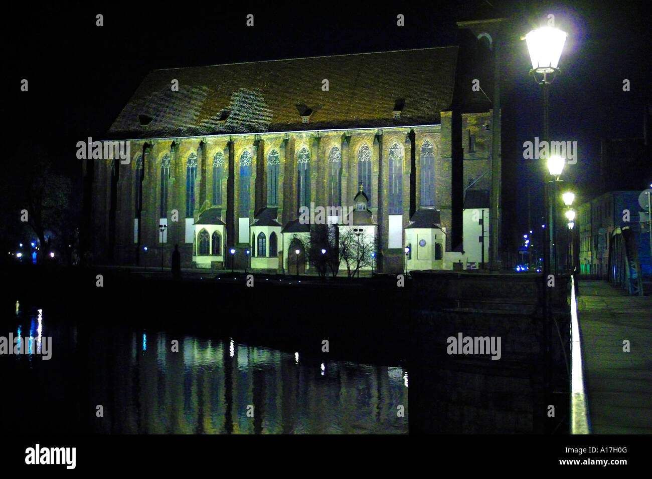 Spirituelle wahrzeichen polen -Fotos und -Bildmaterial in hoher Auflösung – Alamy