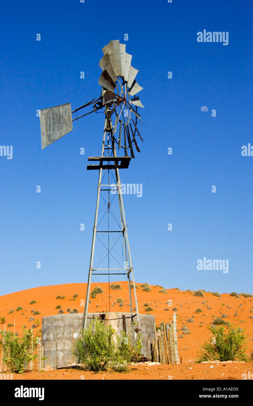 Sand pump -Fotos und -Bildmaterial in hoher Auflösung – Alamy