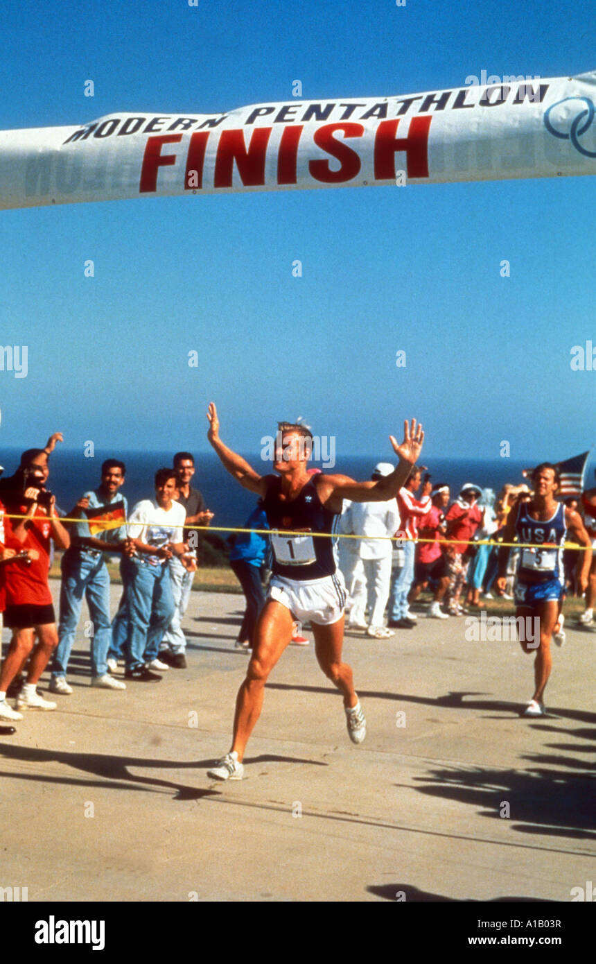 Regisseur bruce malmuth -Fotos und -Bildmaterial in hoher Auflösung – Alamy
