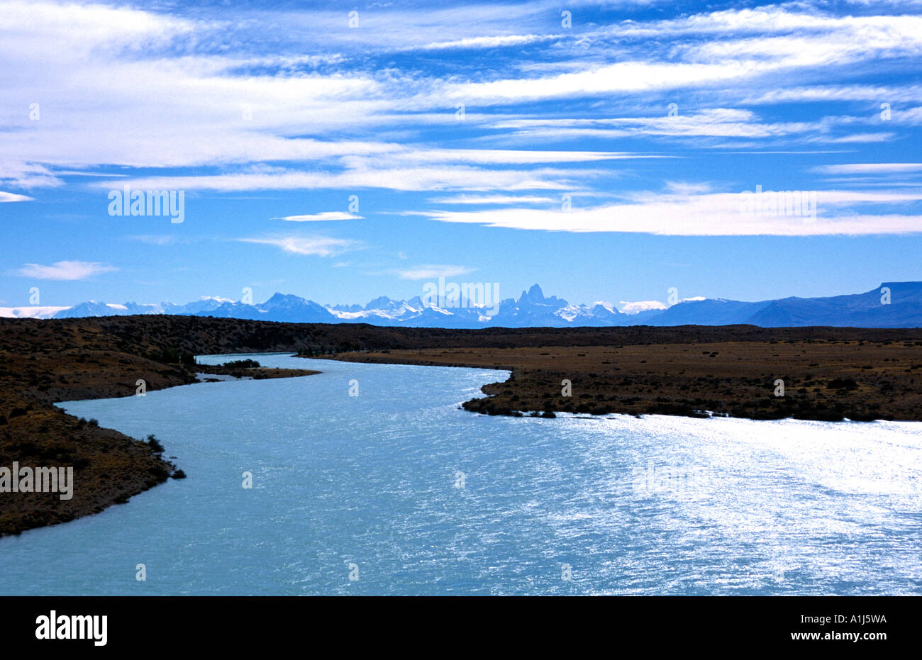 Rio fitz roy river -Fotos und -Bildmaterial in hoher Auflösung – Alamy