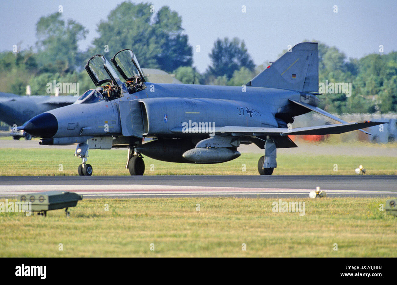 German air force phantom jet -Fotos und -Bildmaterial in hoher ...