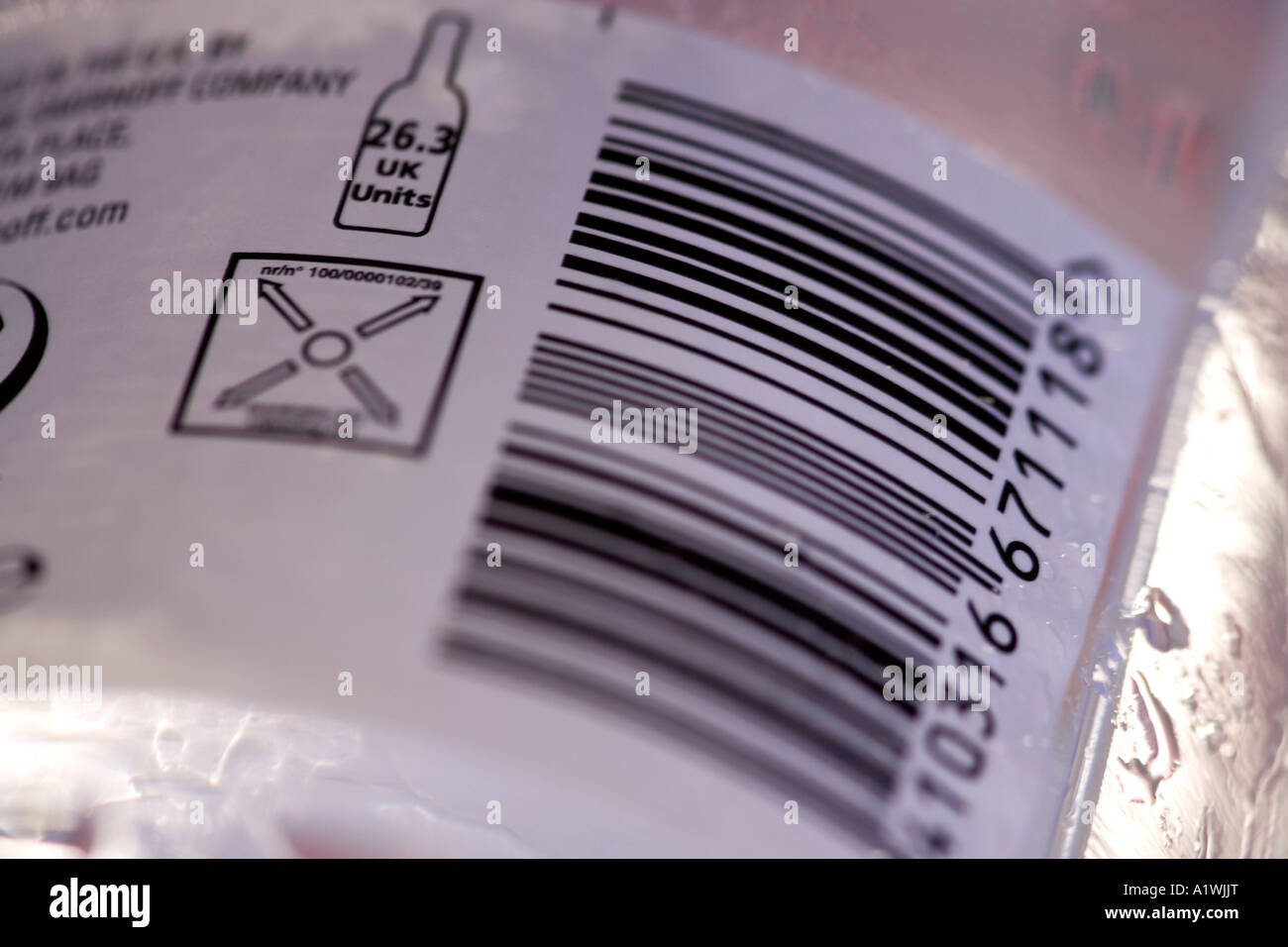 Strichcode flasche Stockfotos und -bilder Kaufen - Alamy
