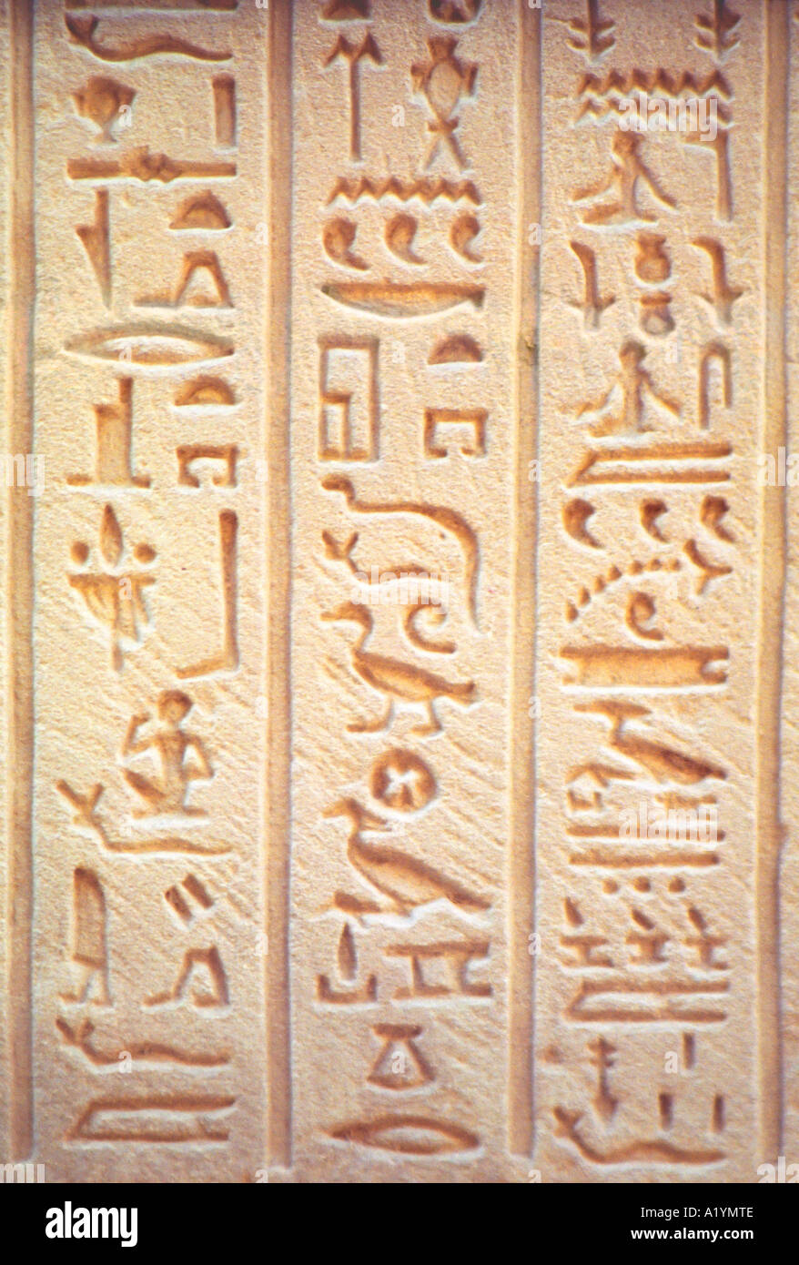 ägyptische hieroglyphen -Fotos und -Bildmaterial in hoher Auflösung – Alamy