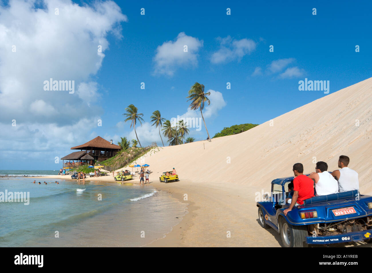 Dune Buggy am Strand Genipabu, Natal, Rio Grande do Norte, Brasilien ...