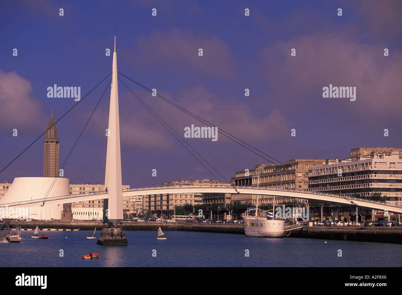 Rassin du commerce -Fotos und -Bildmaterial in hoher Auflösung – Alamy