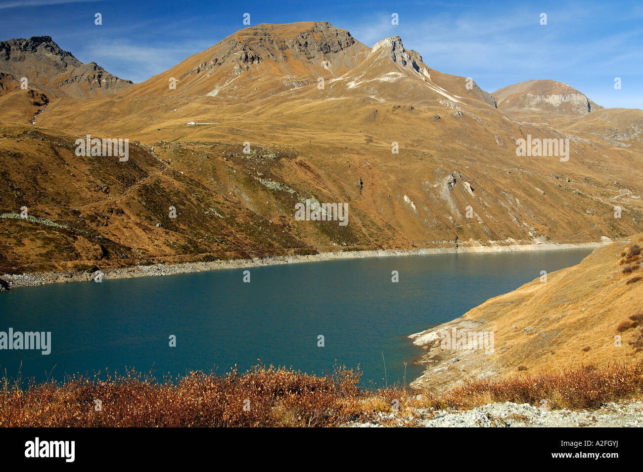 Wasser-Reservoir, Stausee Moiry, Wallis, Schweiz Stockfotografie - Alamy