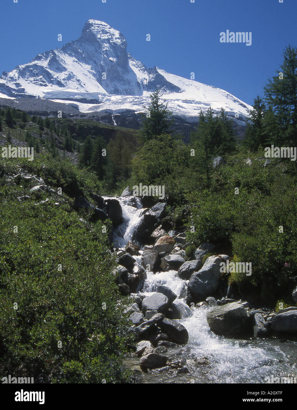 Europa schweiz alpen alpen strom matterhorn sonnenschein -Fotos und ...