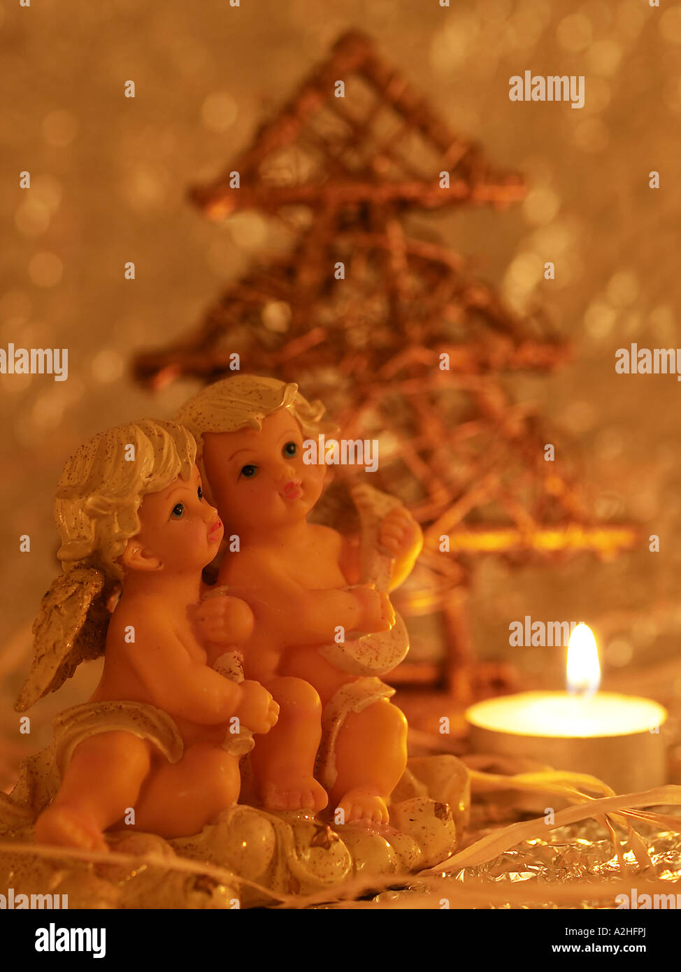 Little angels -Fotos und -Bildmaterial in hoher Auflösung – Alamy