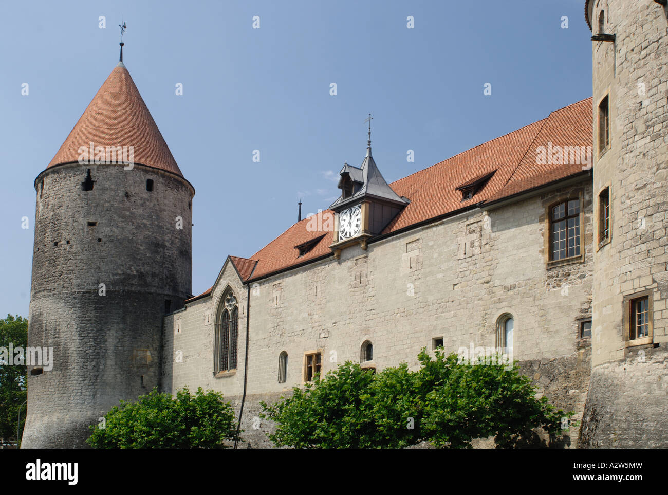 Schloss Yverdon Les Bains Schweiz Stockfotografie - Alamy