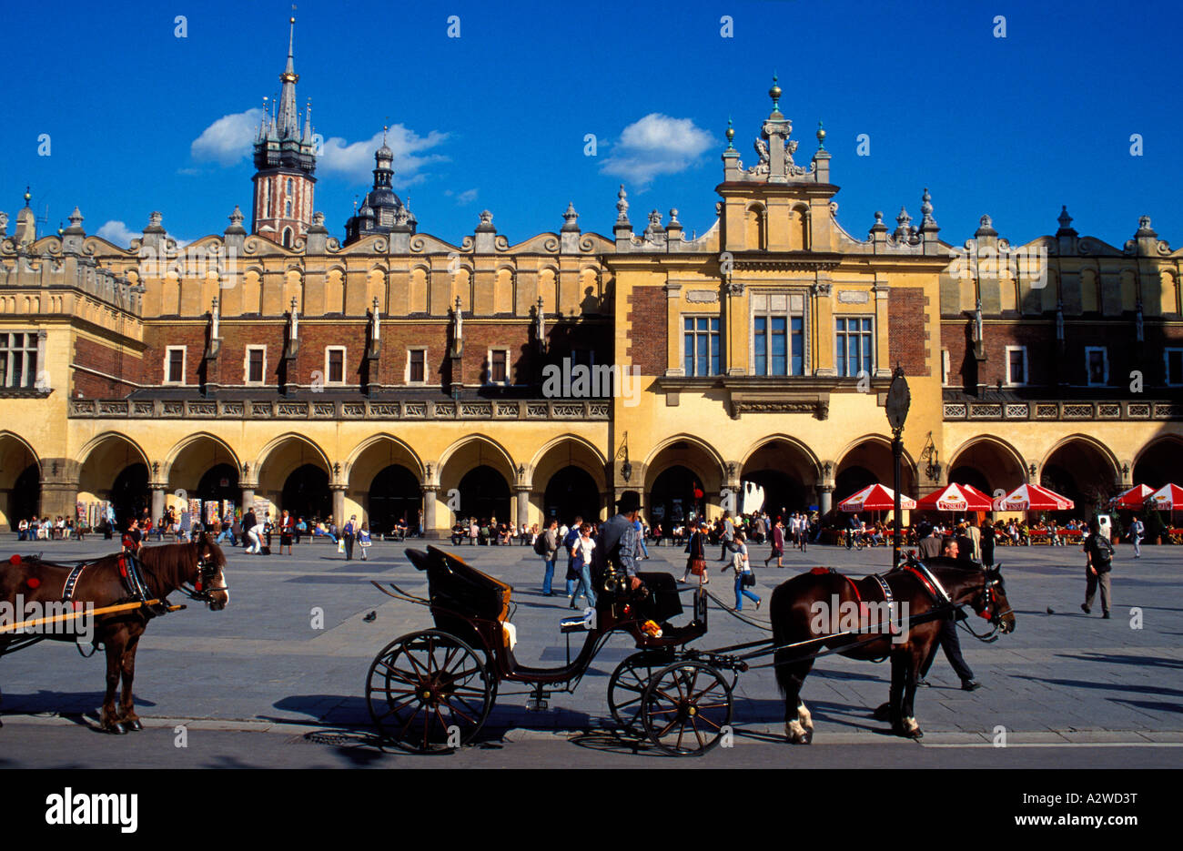 Attraktionen im stadtzentrum von krakau -Fotos und -Bildmaterial in ...