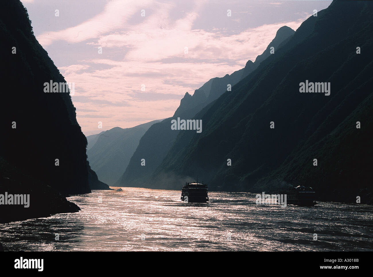 Three Gorges Yangtze River China Stockfotos und -bilder Kaufen - Alamy