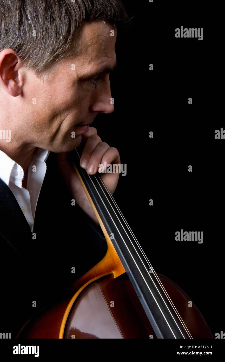 Cello head -Fotos und -Bildmaterial in hoher Auflösung – Alamy