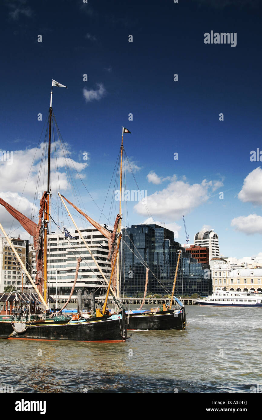 Transport der themse -Fotos und -Bildmaterial in hoher Auflösung – Alamy