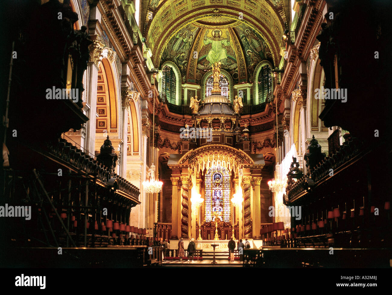 High altar -Fotos und -Bildmaterial in hoher Auflösung – Alamy