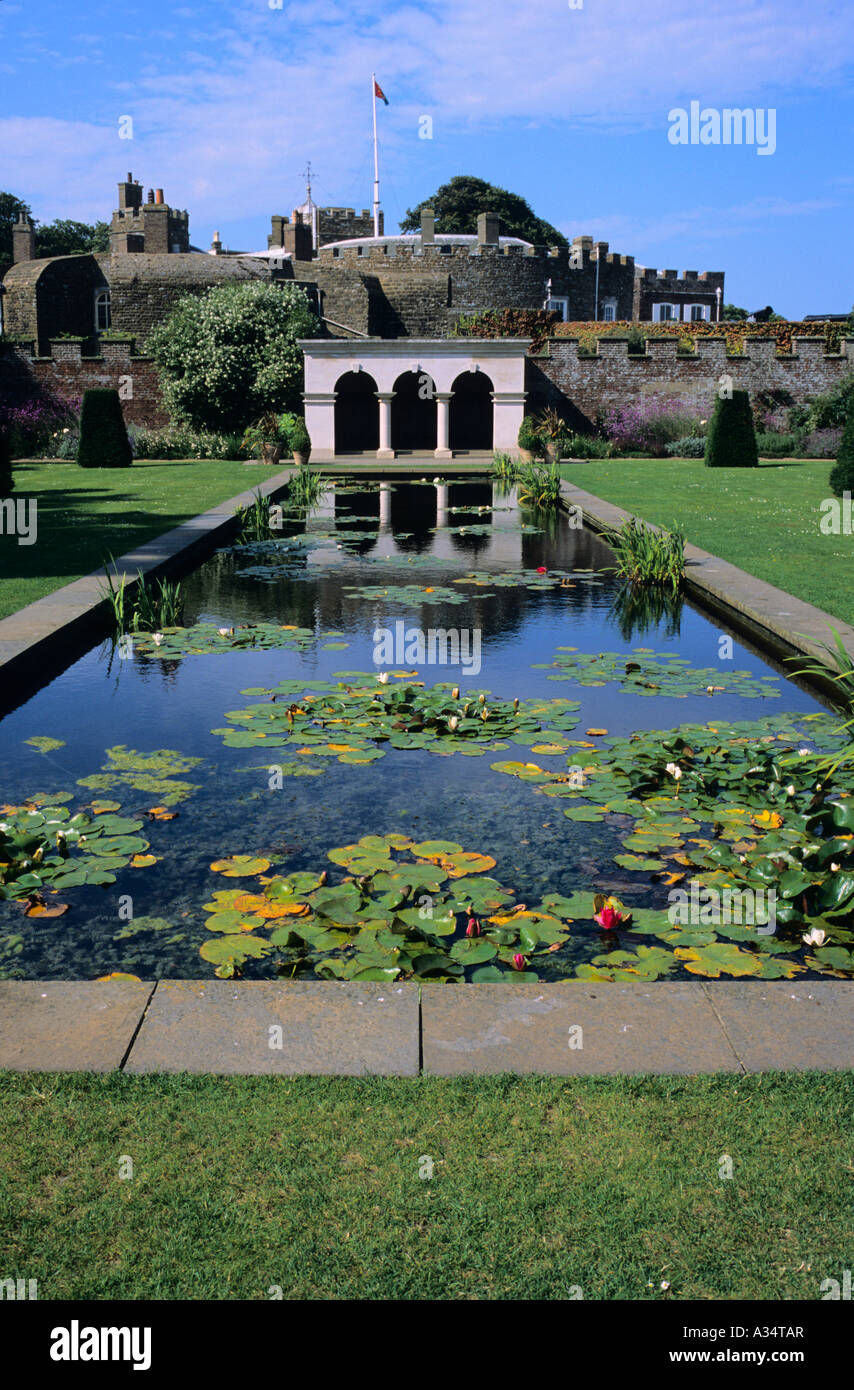 William kent garten -Fotos und -Bildmaterial in hoher Auflösung – Alamy
