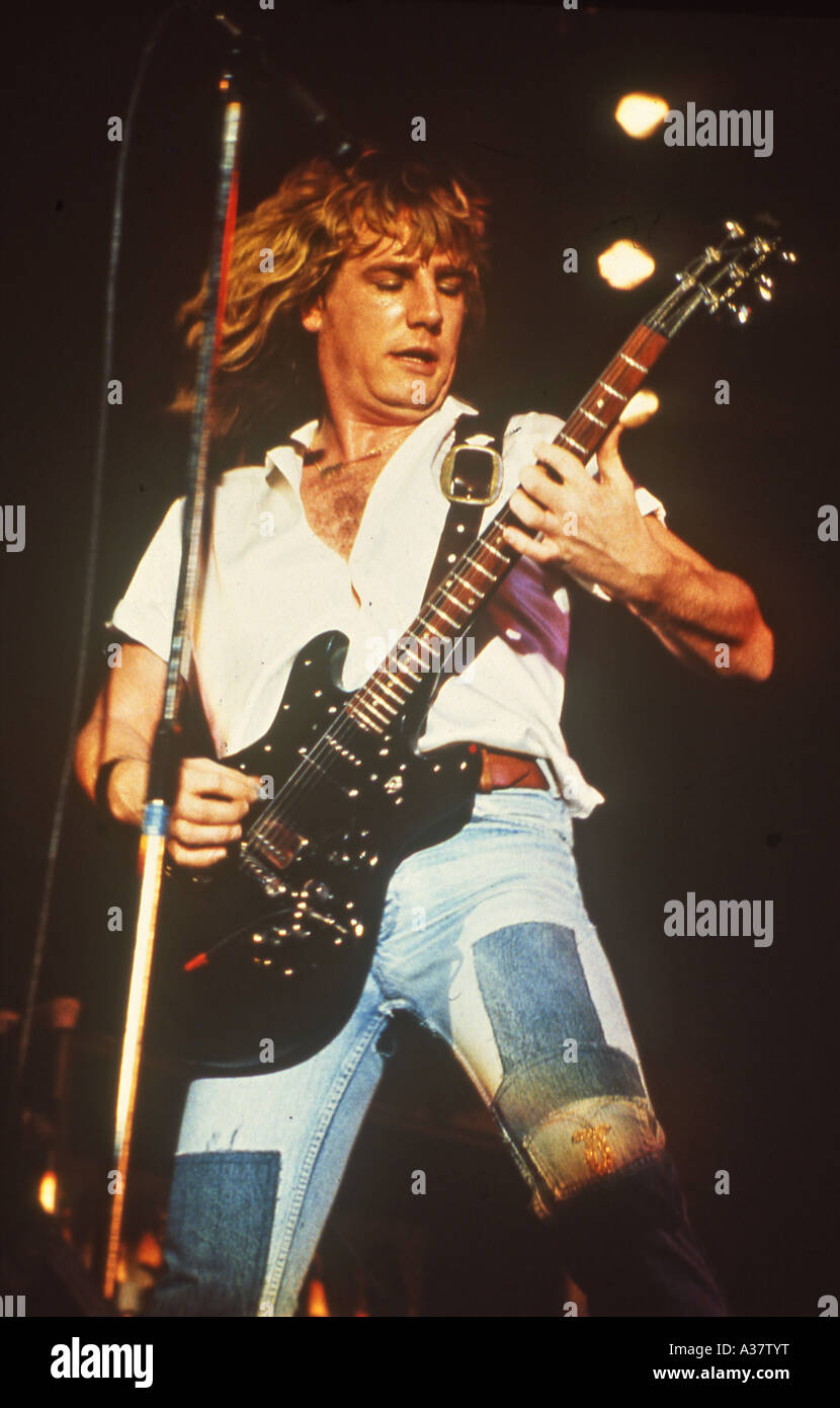 STATUS QUO - Rick Parfitt von 1978 Stockfotografie - Alamy