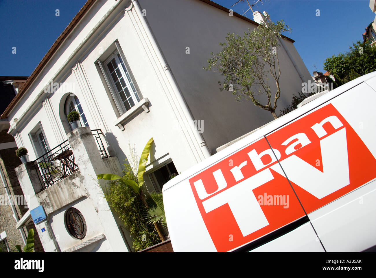 Fernsehen in frankreich -Fotos und -Bildmaterial in hoher Auflösung – Alamy