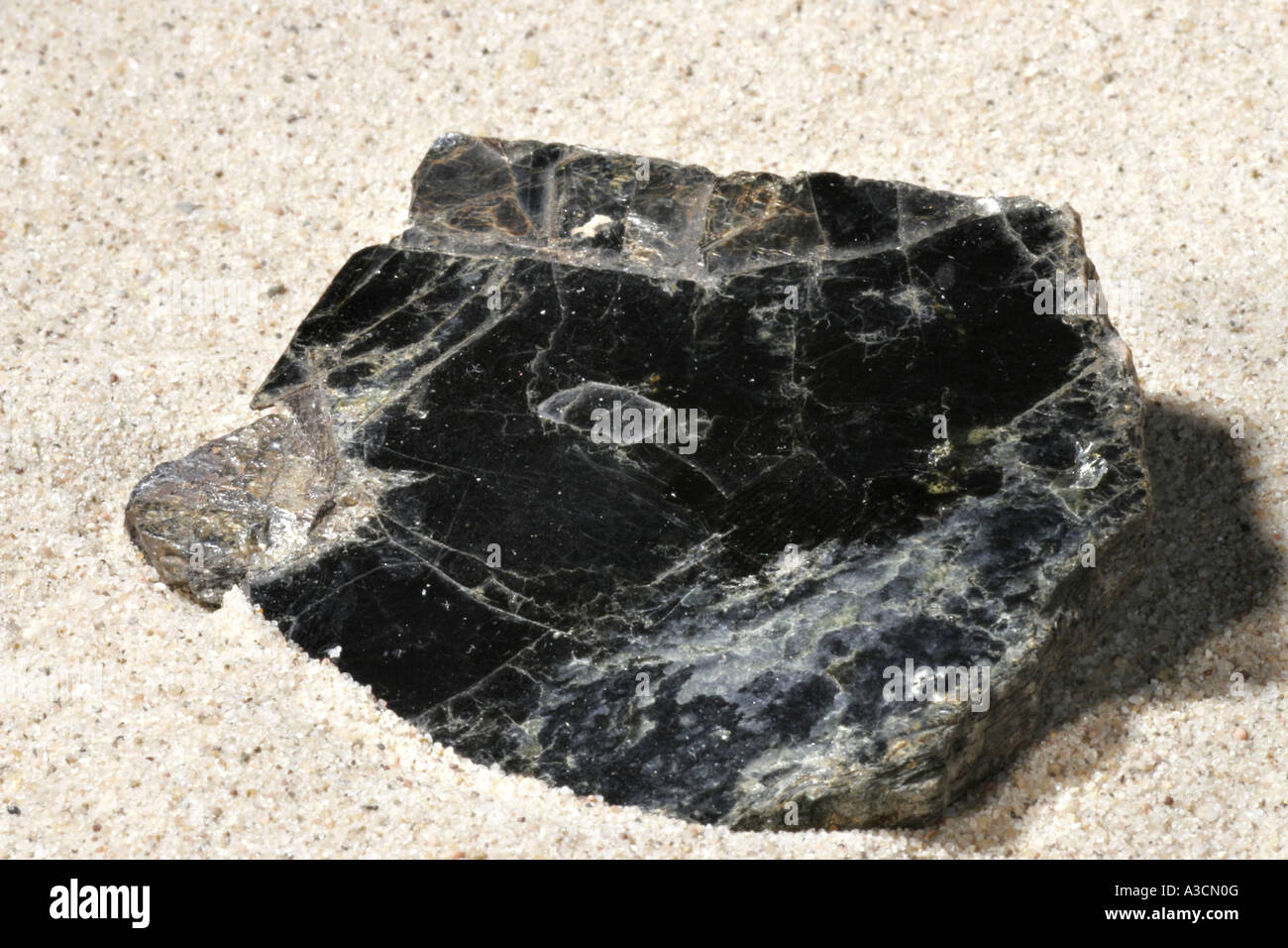 Biotite mineral rock stone -Fotos und -Bildmaterial in hoher Auflösung ...
