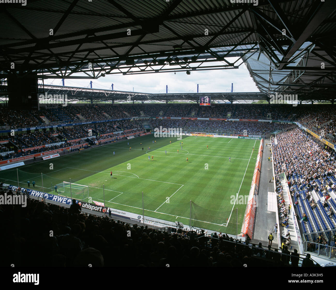 Wedau stadion -Fotos und -Bildmaterial in hoher Auflösung – Alamy