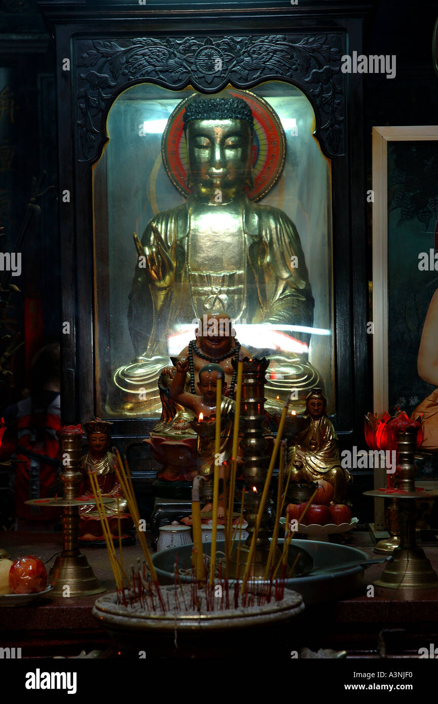 Jade emperor saigon vietnam -Fotos und -Bildmaterial in hoher Auflösung ...