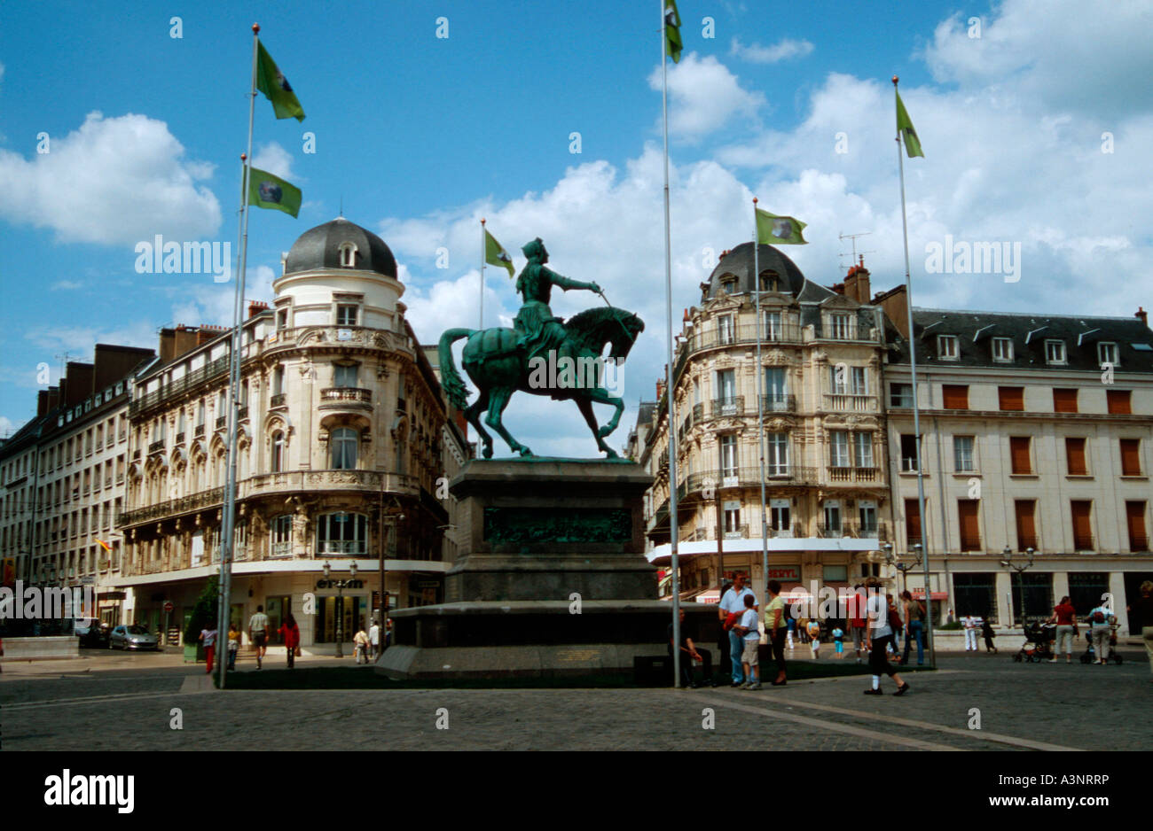 Place du martroi -Fotos und -Bildmaterial in hoher Auflösung – Alamy