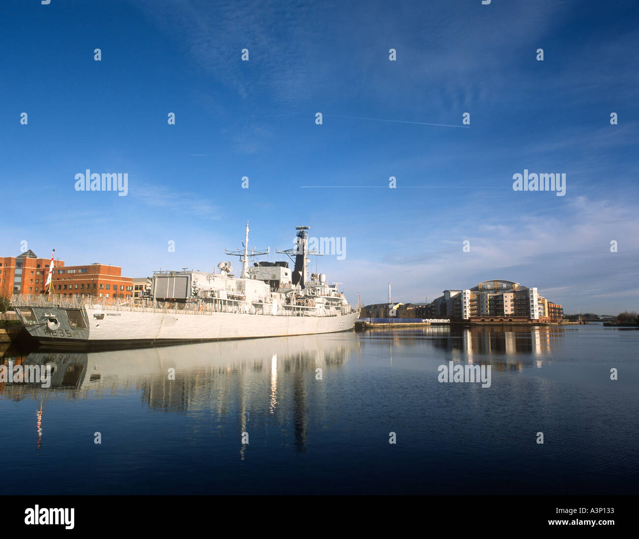 Hms cardiff -Fotos und -Bildmaterial in hoher Auflösung – Alamy