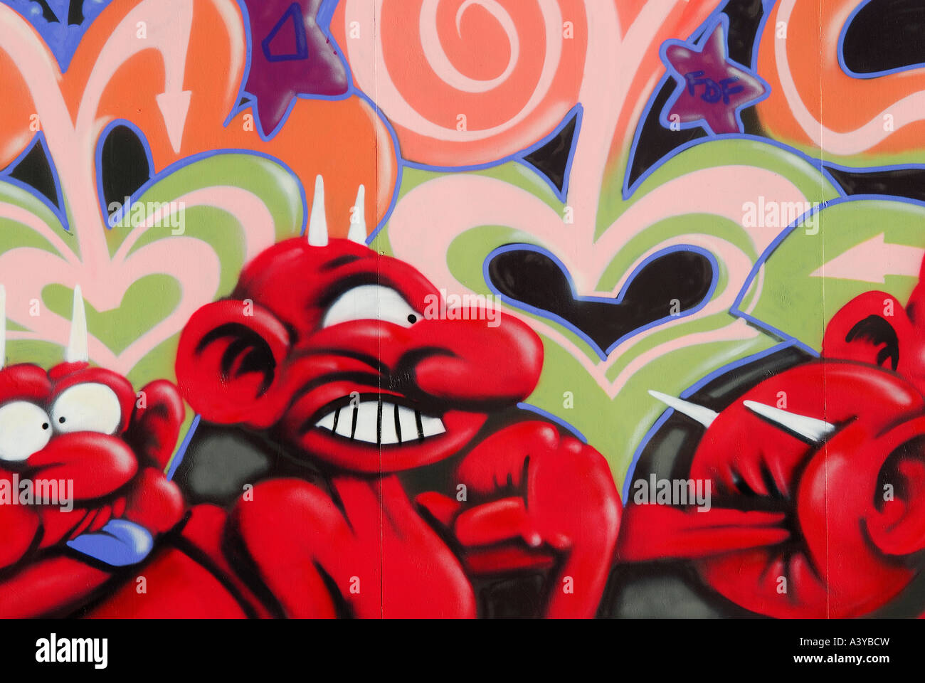 Gremlin graffiti -Fotos und -Bildmaterial in hoher Auflösung – Alamy