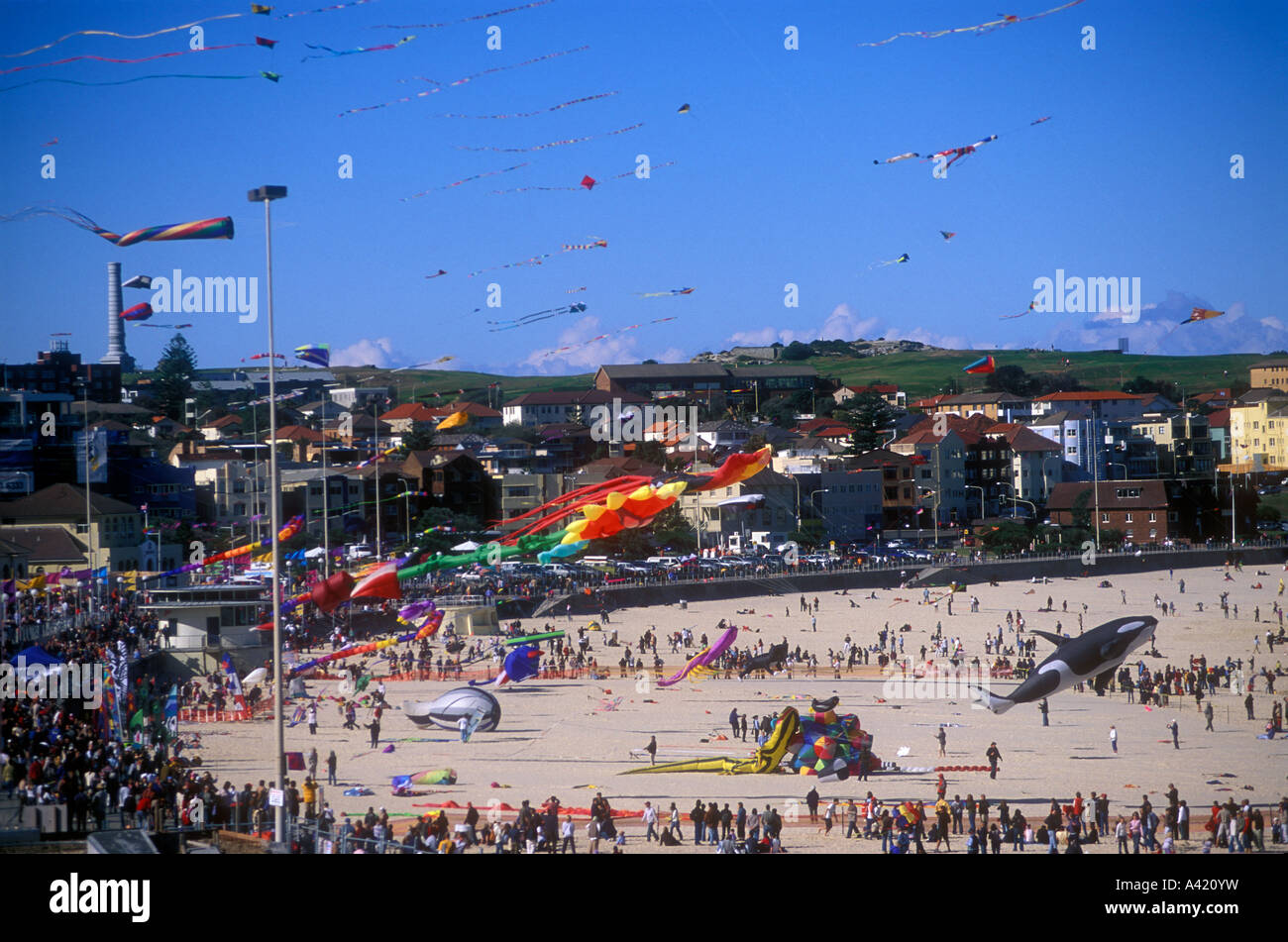 Kite flying contest -Fotos und -Bildmaterial in hoher Auflösung – Alamy