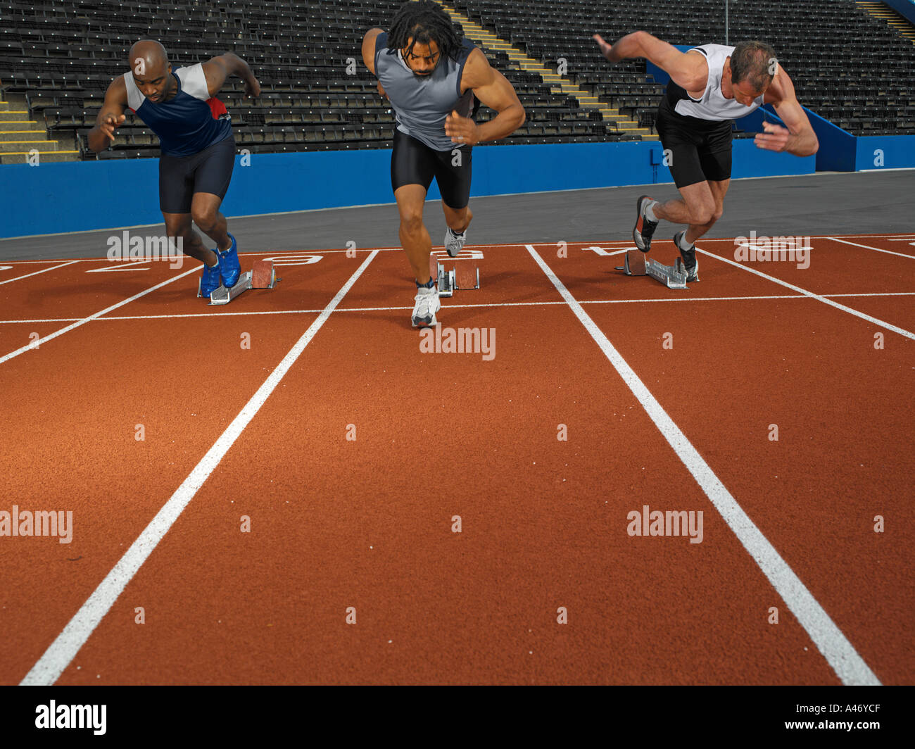 Sprinter auf der strecke -Fotos und -Bildmaterial in hoher Auflösung ...