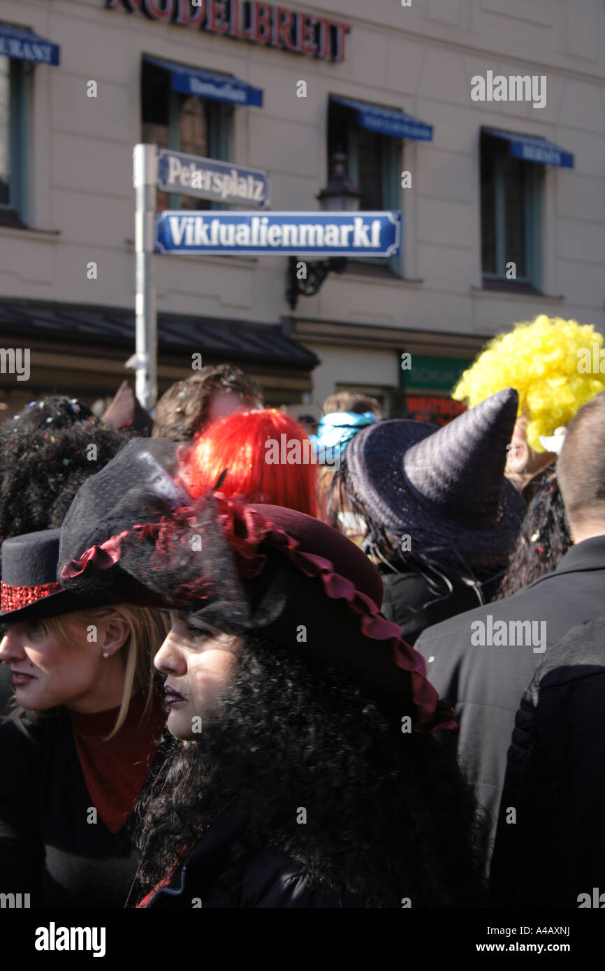 Fasching in München Straßenschild Viktualienmarkt, Bavaria, Germany ...