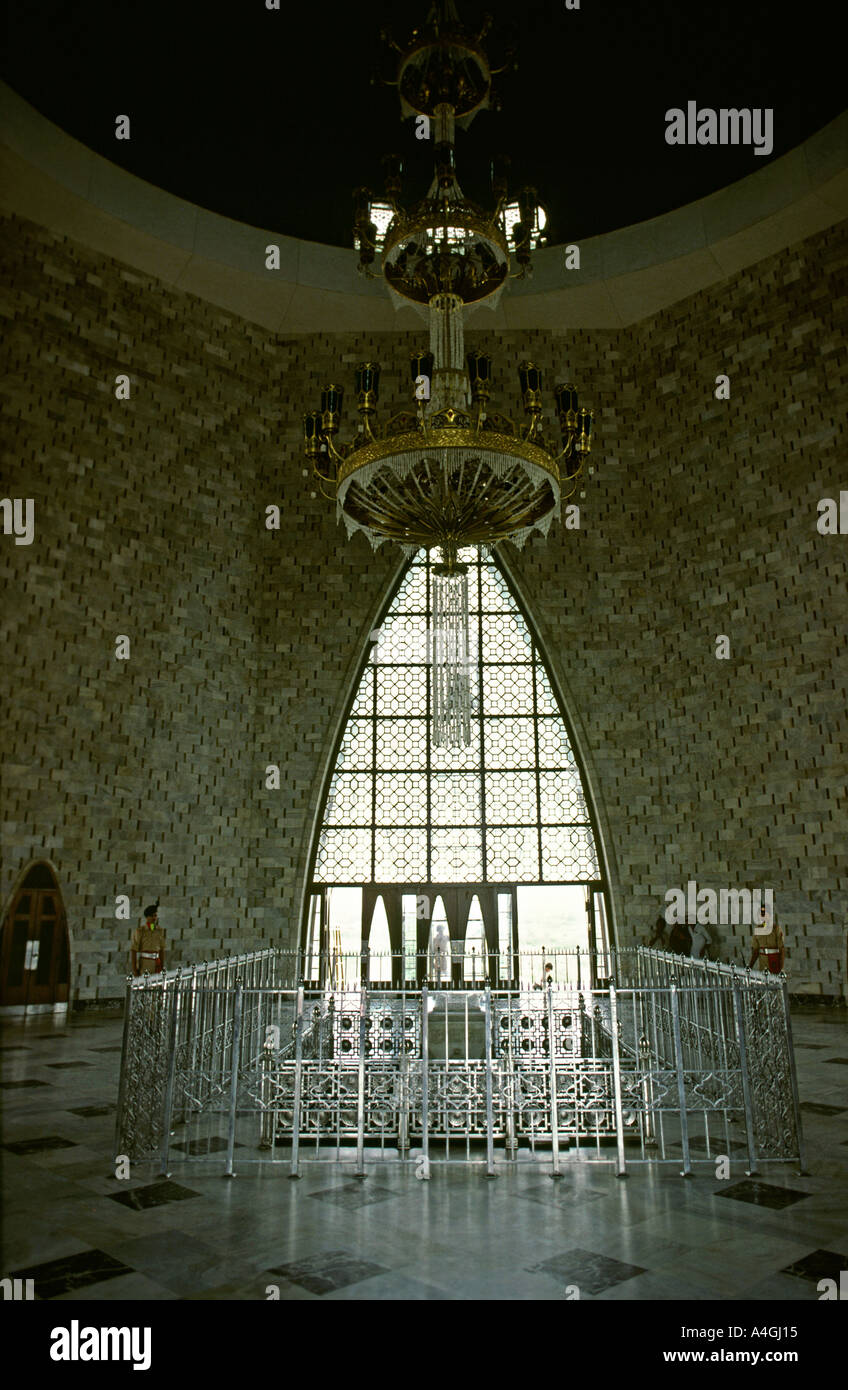 Pakistan innenminister -Fotos und -Bildmaterial in hoher Auflösung – Alamy