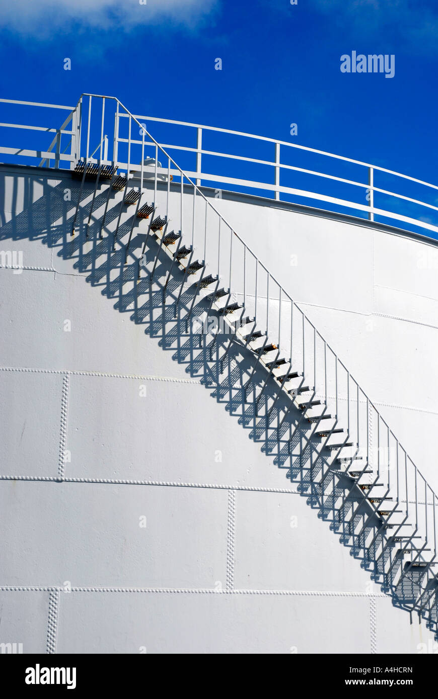 Gasometer gas tank container speicher gasometer transco company gas ...