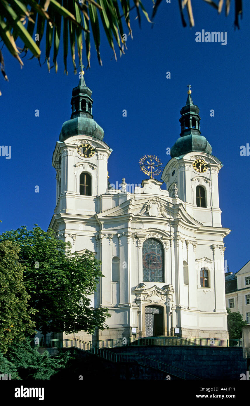 Karlsbad kirche -Fotos und -Bildmaterial in hoher Auflösung – Alamy