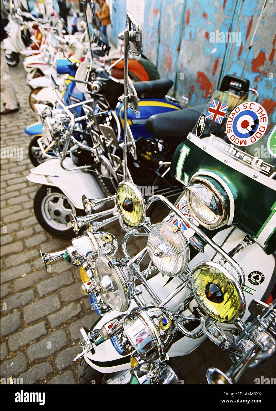 Mod-Roller bei Rallye 2002 Stockfotografie - Alamy