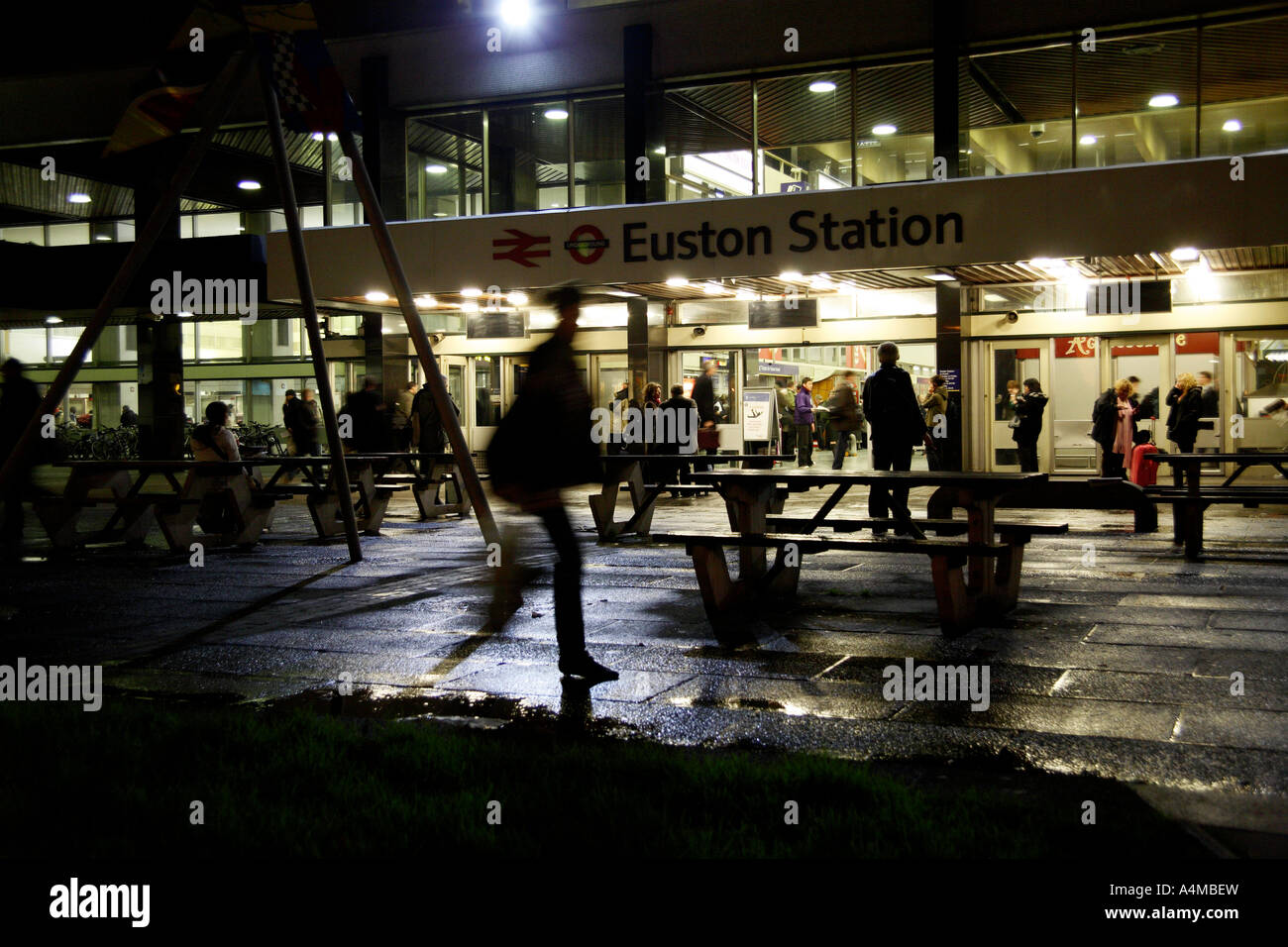 London euston square -Fotos und -Bildmaterial in hoher Auflösung – Alamy