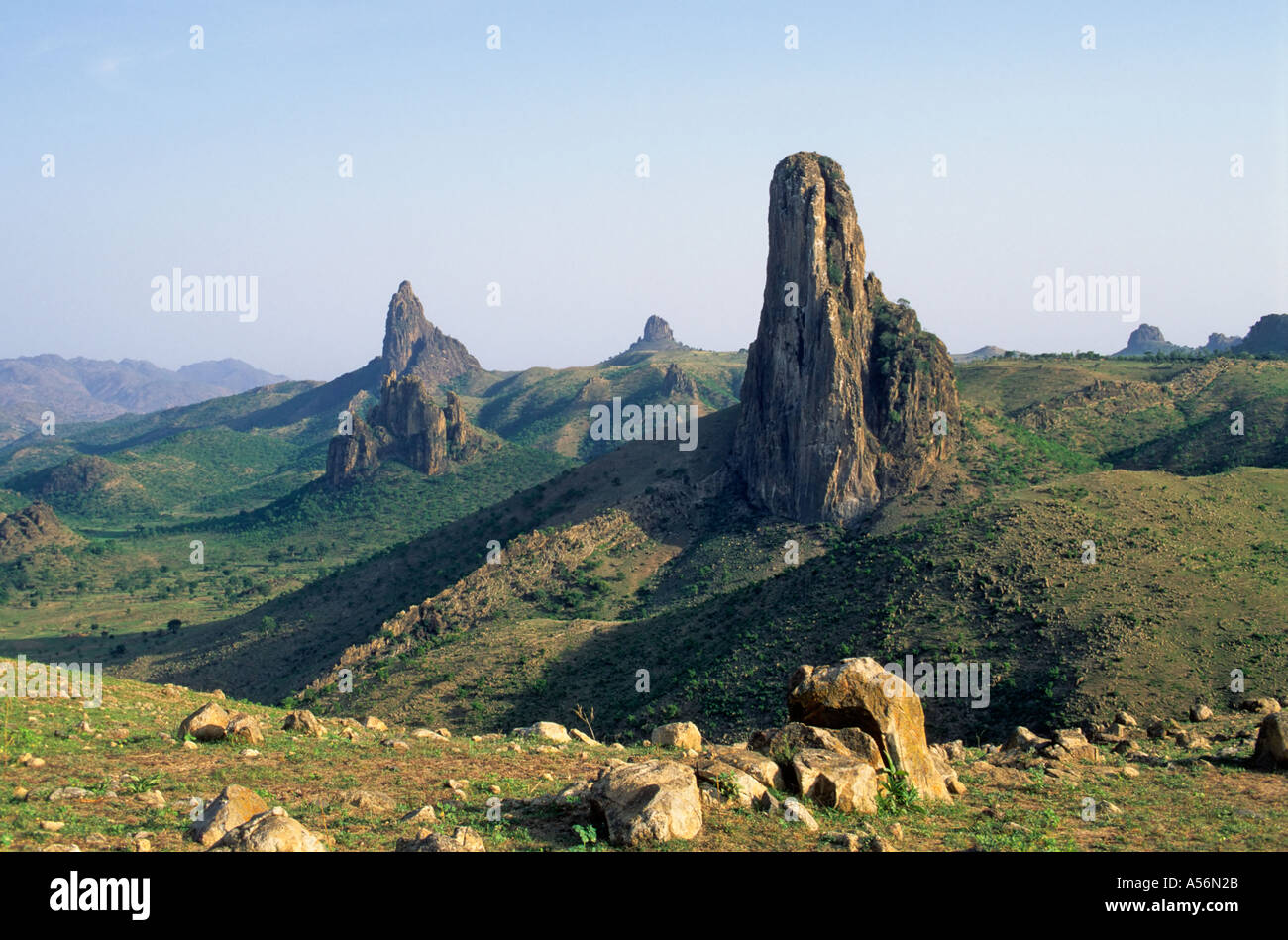 Mount mandara -Fotos und -Bildmaterial in hoher Auflösung – Alamy