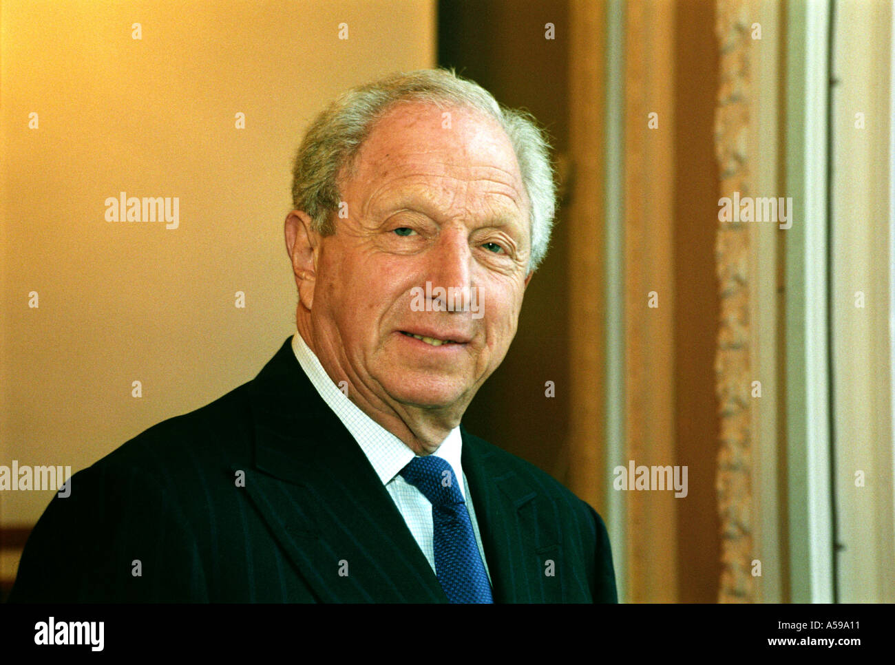 Lord woolf -Fotos und -Bildmaterial in hoher Auflösung – Alamy