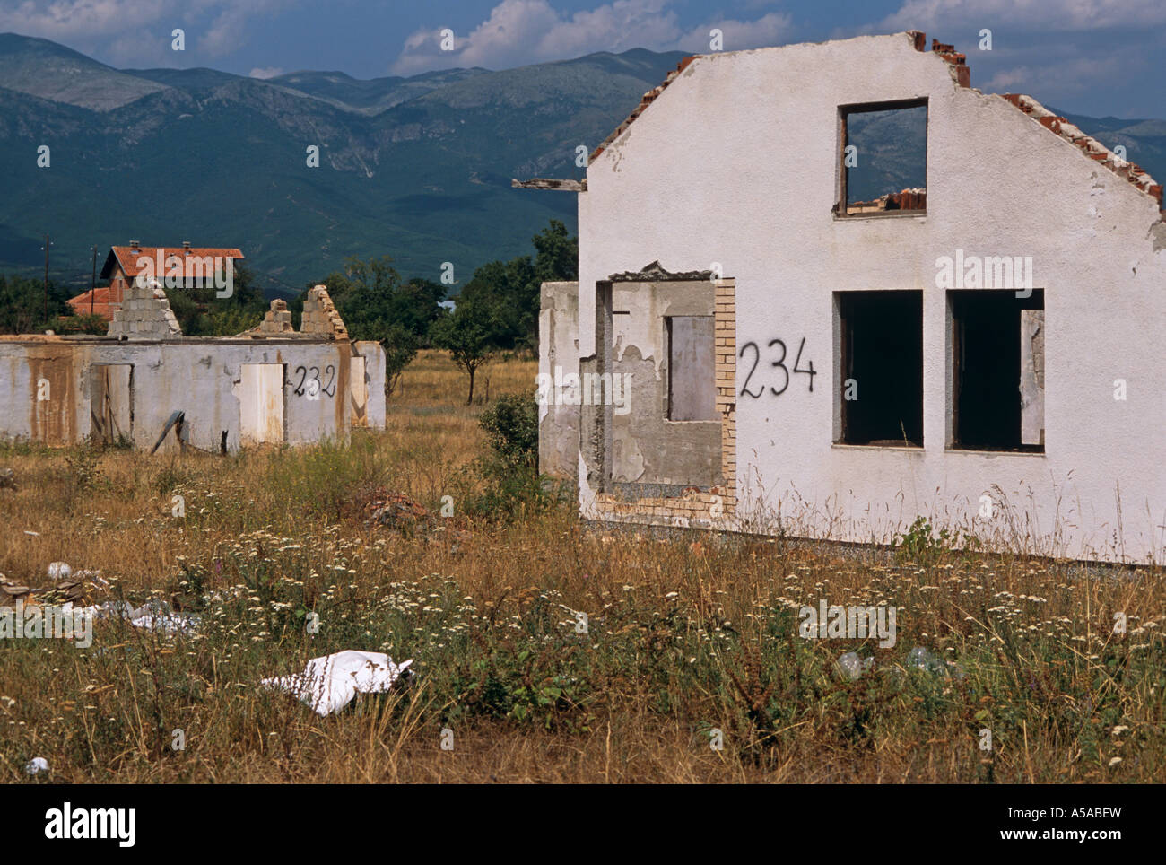Serbische berge -Fotos und -Bildmaterial in hoher Auflösung – Alamy