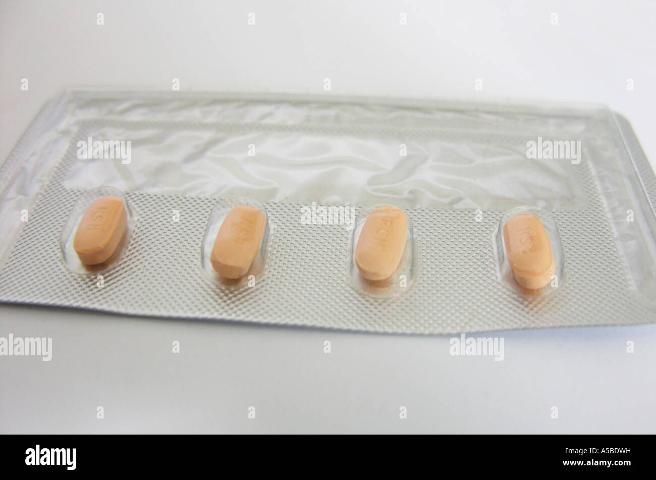 Risedronat natrium -Fotos und -Bildmaterial in hoher Auflösung – Alamy