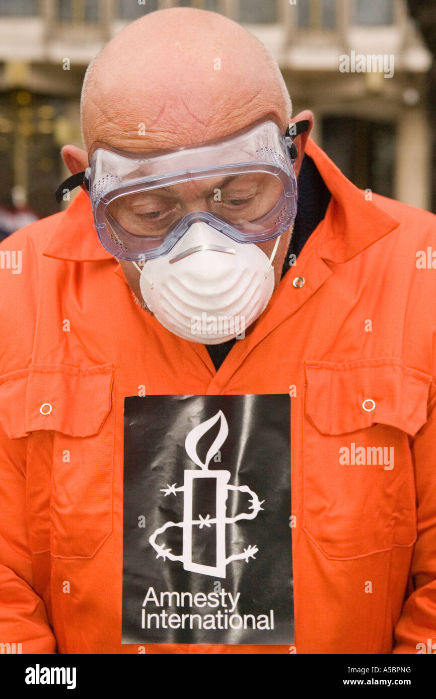 Amnesty international protest guantanamo -Fotos und -Bildmaterial in ...