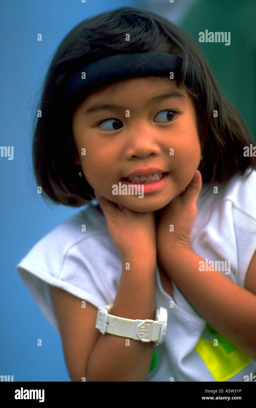 Painet people girl child kid -Fotos und -Bildmaterial in hoher ...